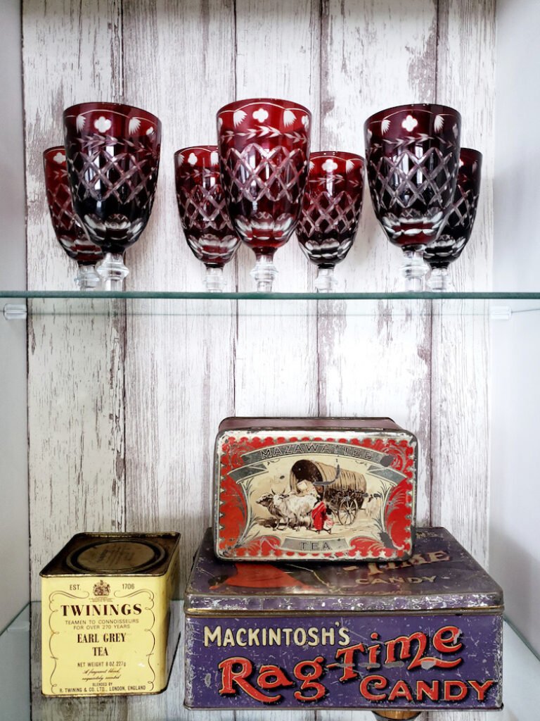 Decorating with vintage finds - how I style them in my home