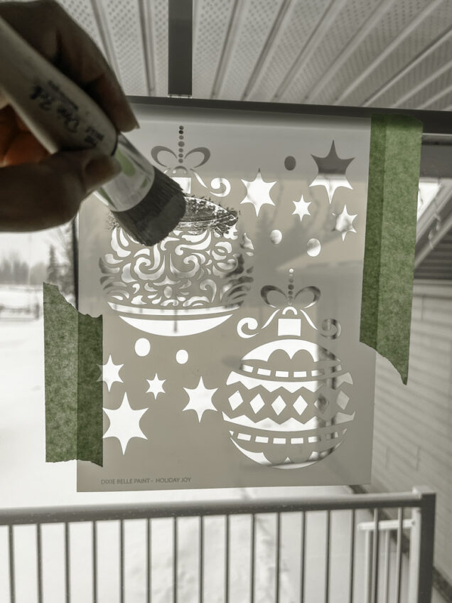 Stencilling Windows for a Cozy Winter Feel