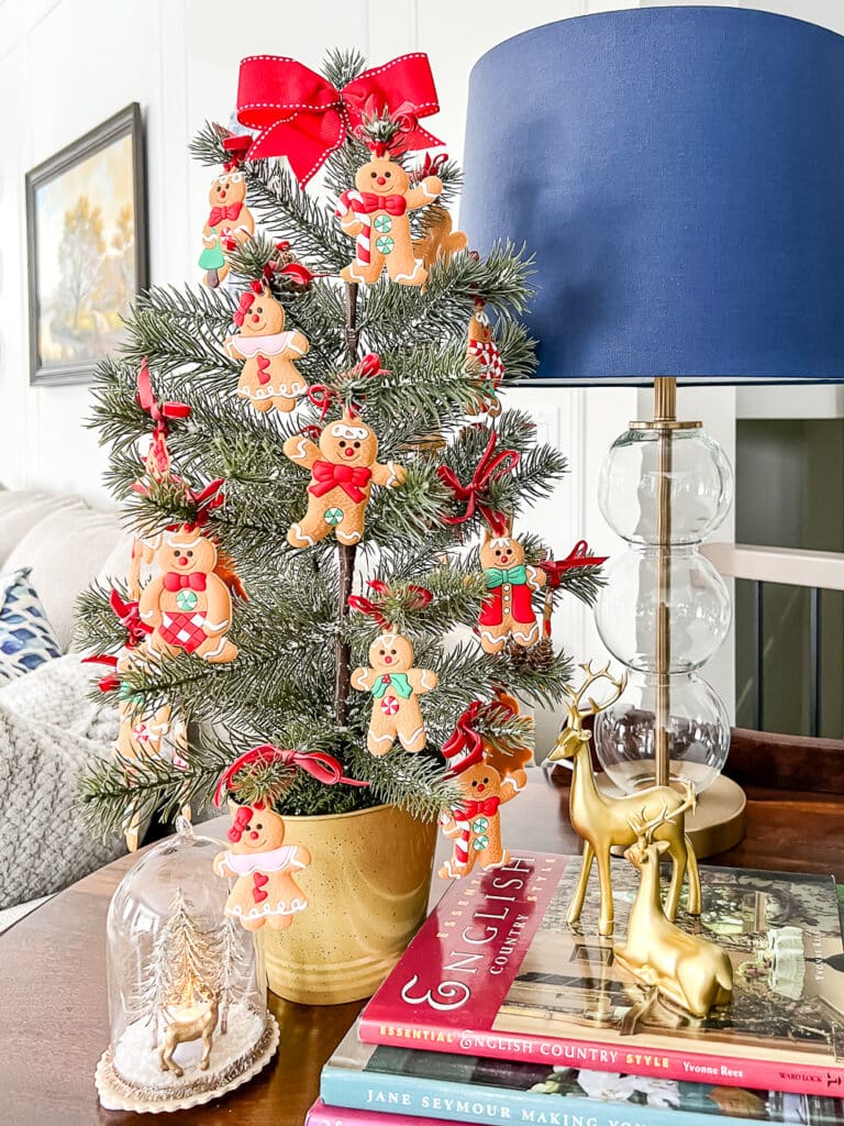 9 Small Christmas Tree Ideas Perfect for Small Spaces